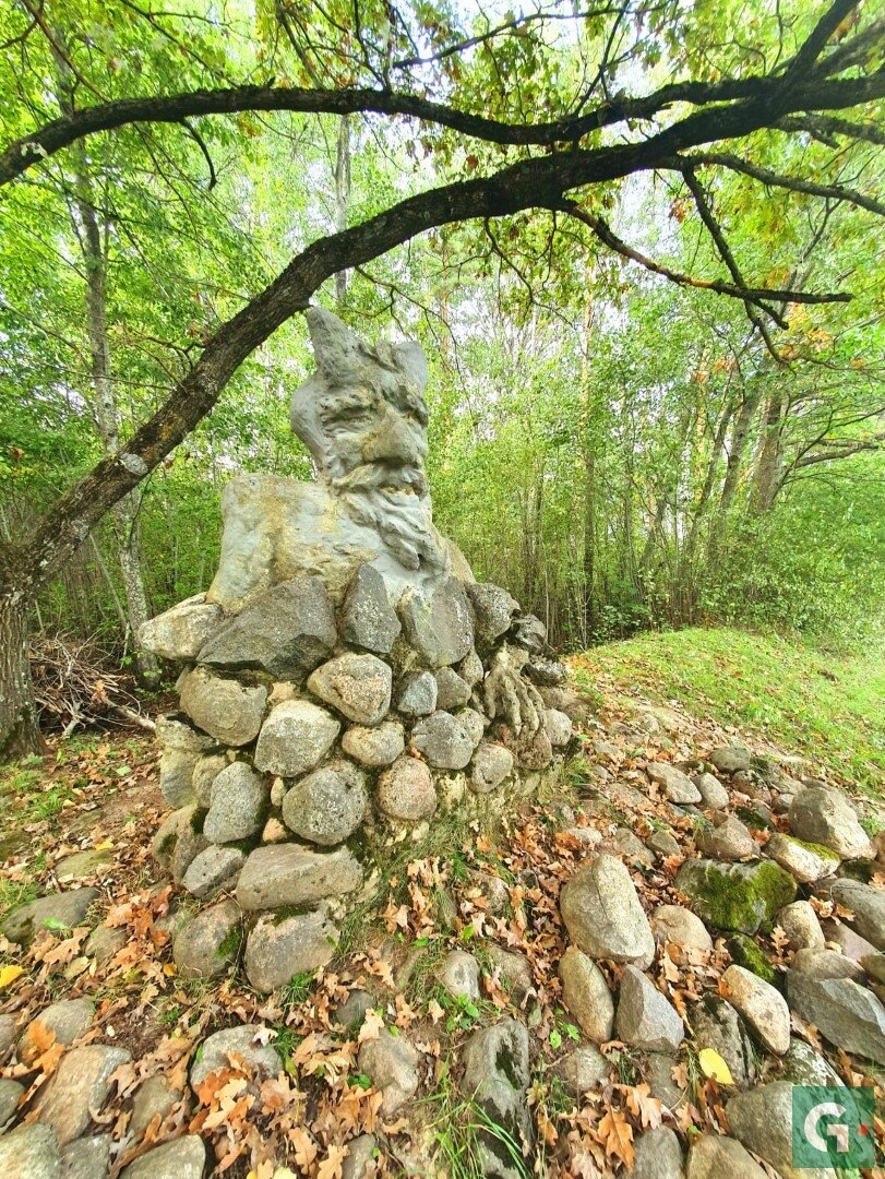 Visitgulbene | Gosupes velns